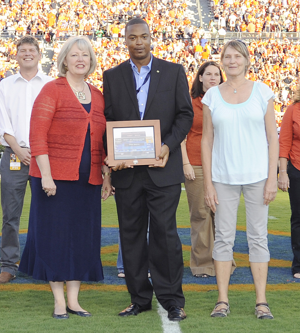 October 2011, e-Journey