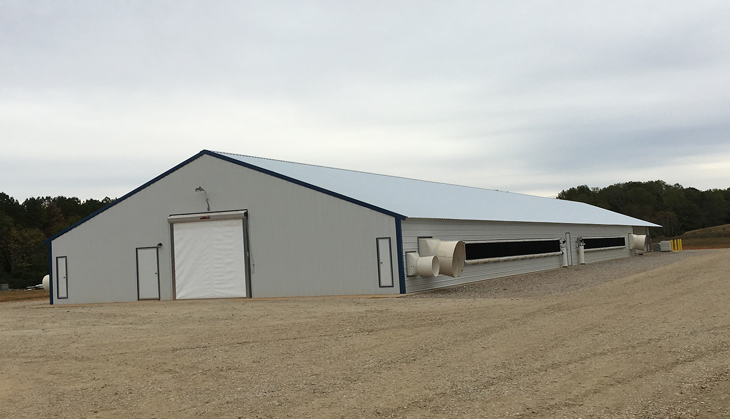 AU Facilities Management - Poultry Research Farm Unit Relocation, Phase ...