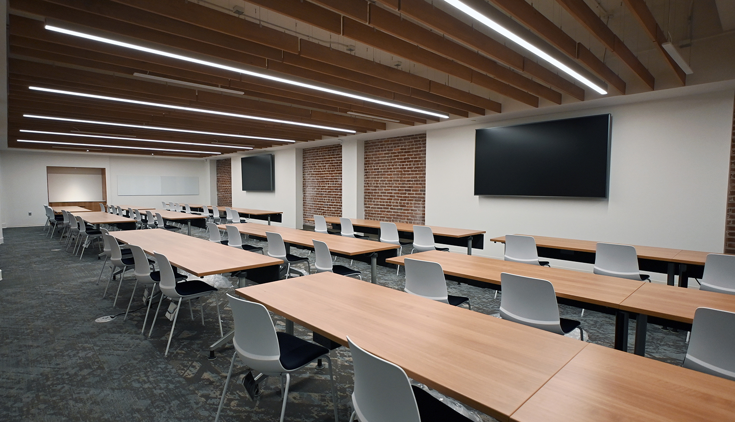 AU Facilities Management - Hood McPherson Building Renovation Progression