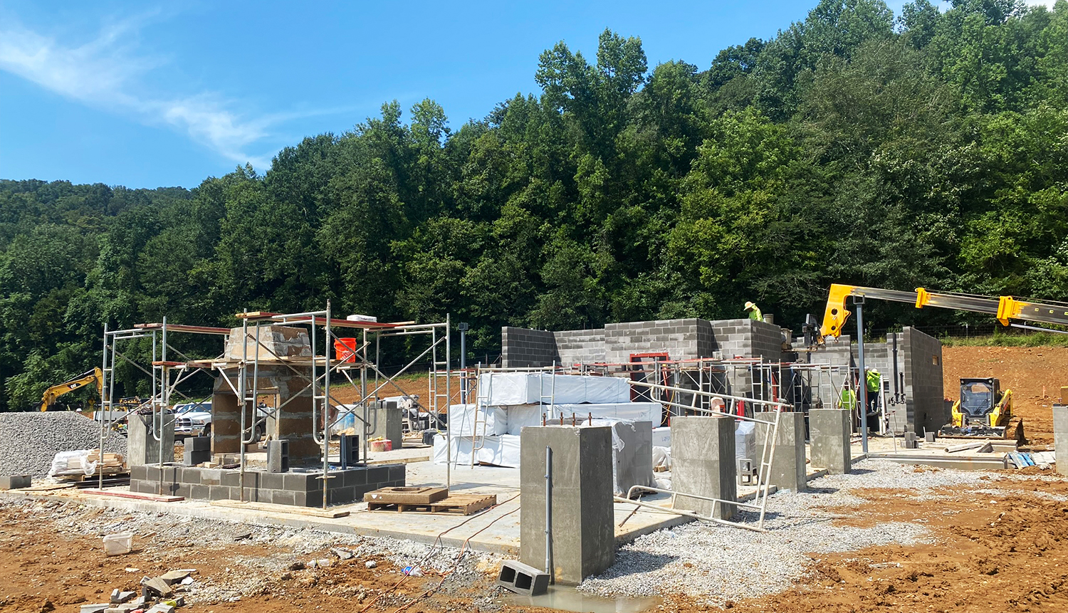 AU Facilities Management - Graham Farm & Nature Center Pavilion Updates